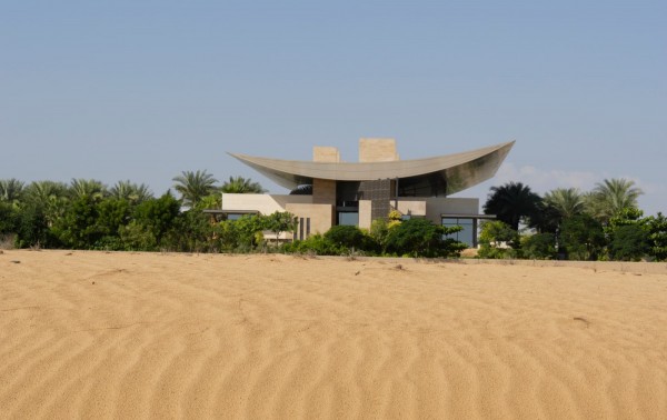 Helal New Moon House - Dubai | EYRC Architects