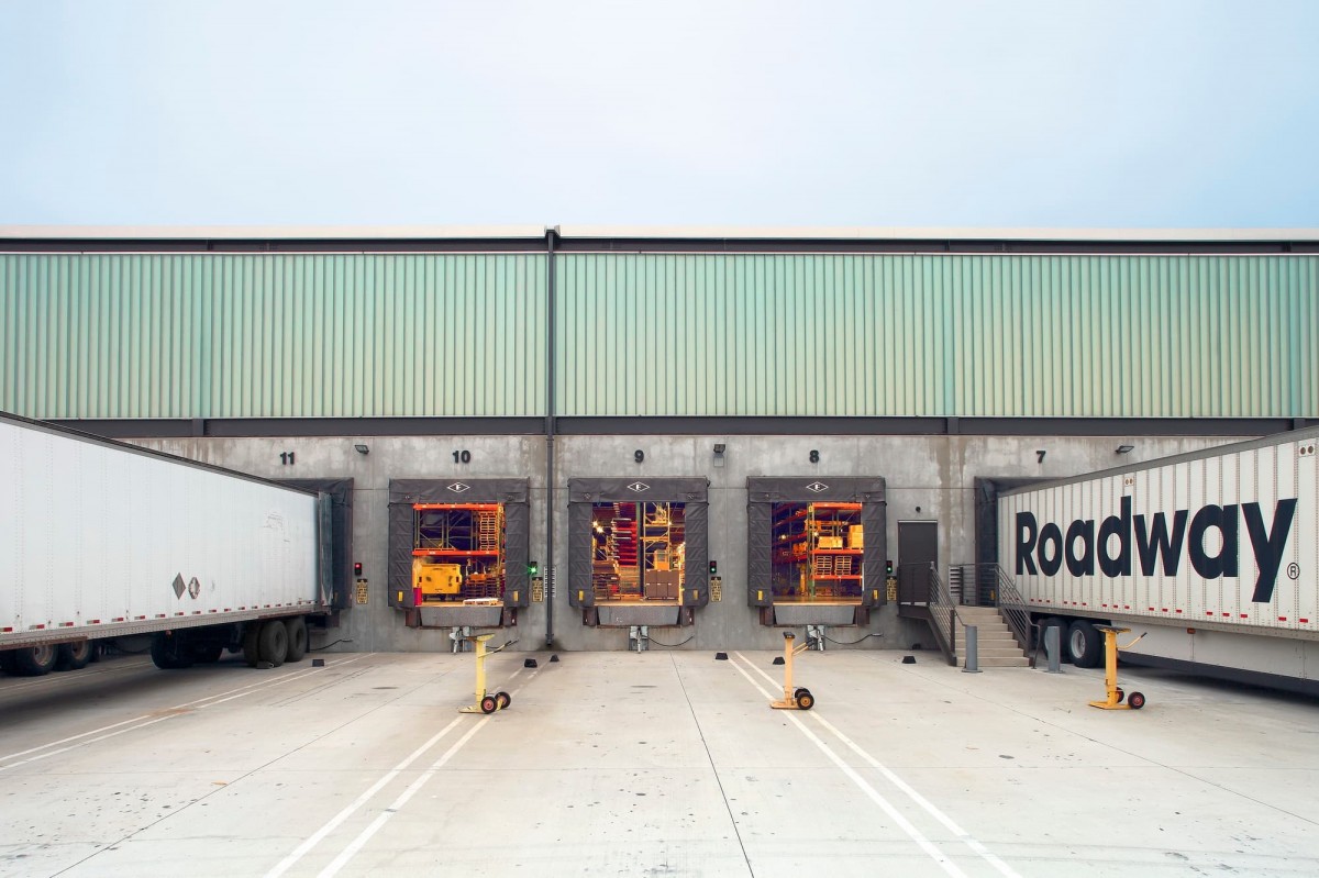 Corporate Warehouse Expansion - Modern Design | EYRC Architects