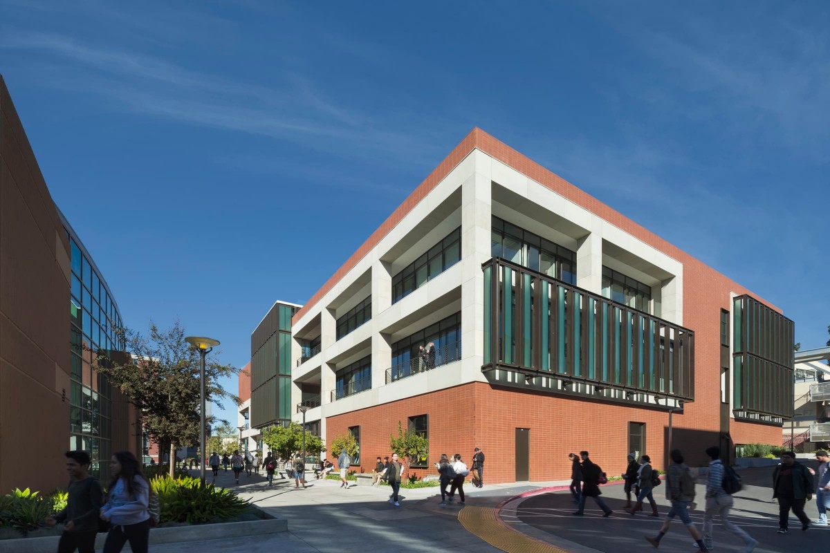 ELAC Student Center & Bookstore | EYRC Architects