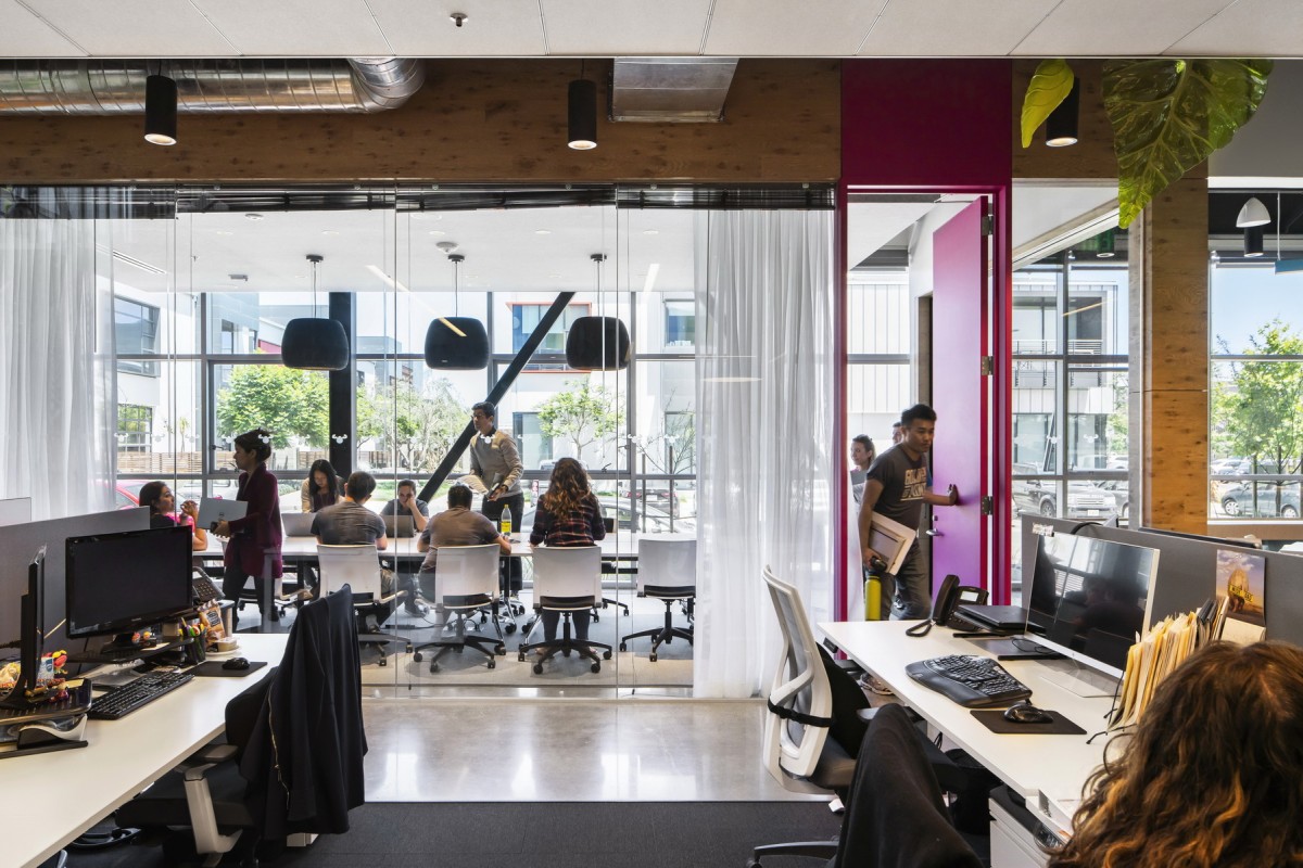 Moose Toys - Modern Office Design | EYRC Architects