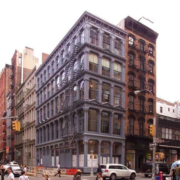Donald Judd: Blurring the Boundaries between Art & Architecture